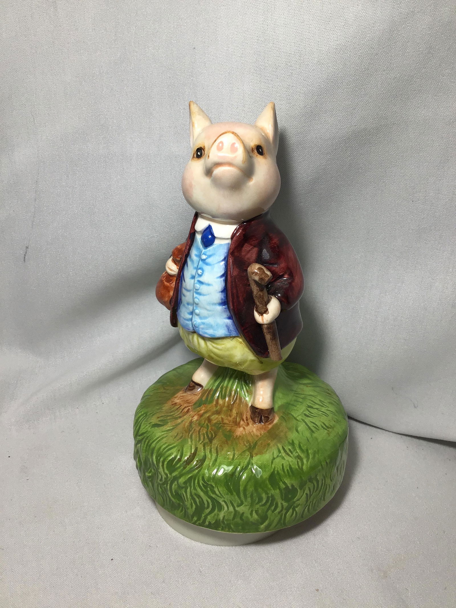 Beatrix Potter Fancy Pig Music Box Works