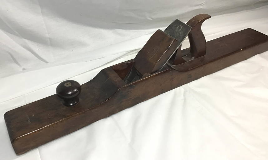 Double Razee Jointer Plane Measures 28 inches long by 3 inches wide by ...