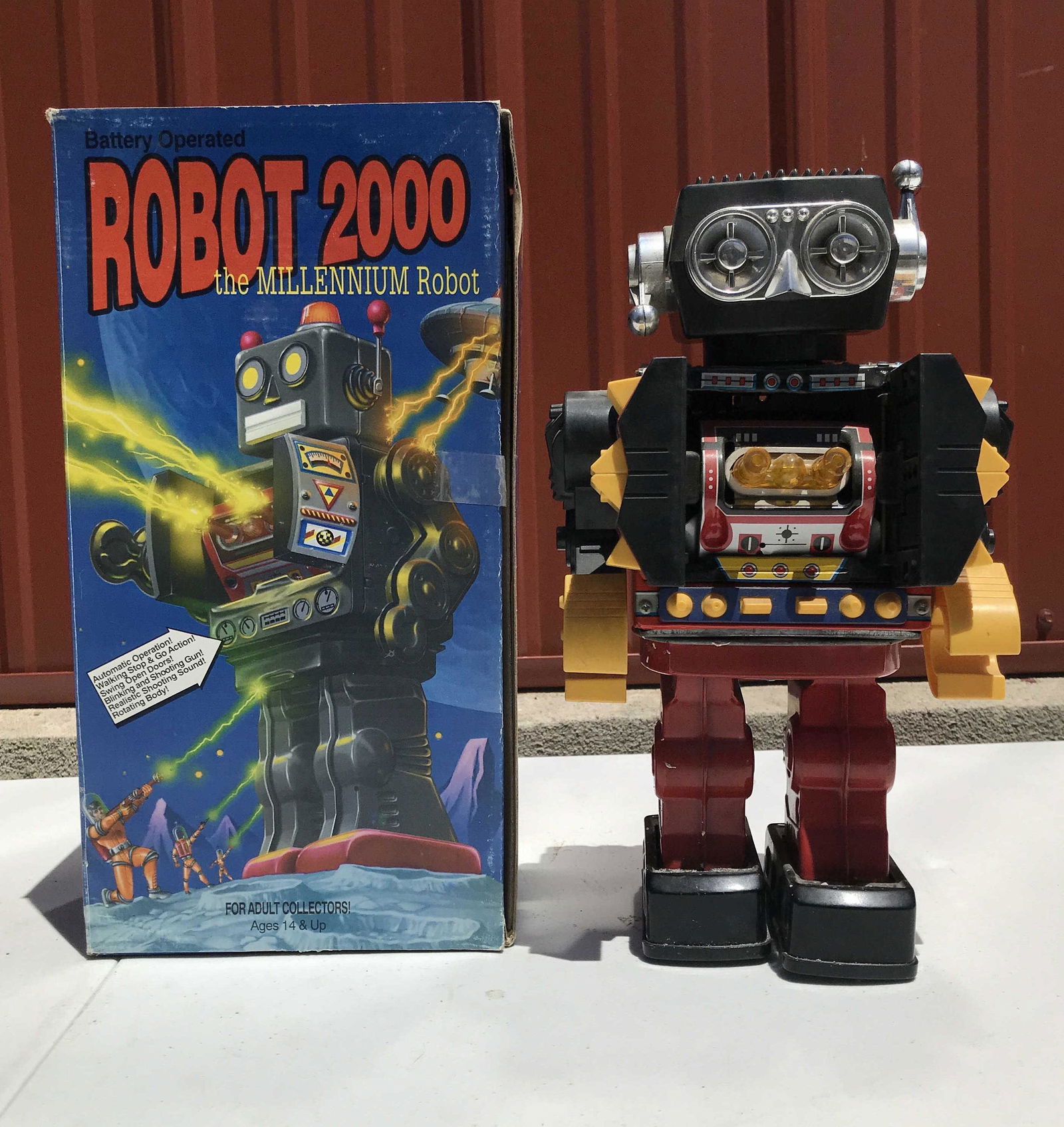 Robot 2000 the millennium robot battery operated collectors edition ...