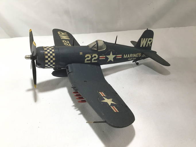 Manne Model 22WR Plane Measures 9" by 10" wingspan by 2.5" tall Good ...