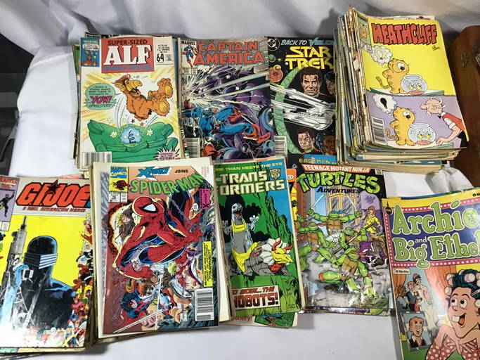 Large Comic Book Collection Spider Man, G.i. Joe, Alf, Star Trek ...