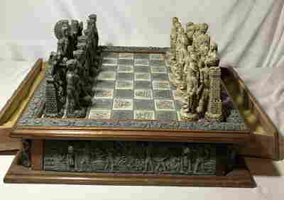 32PCS RAIKIS MAMMOTH IVORY RUSSIAN CHESS SET - Jul 12, 2014 | Elite ...