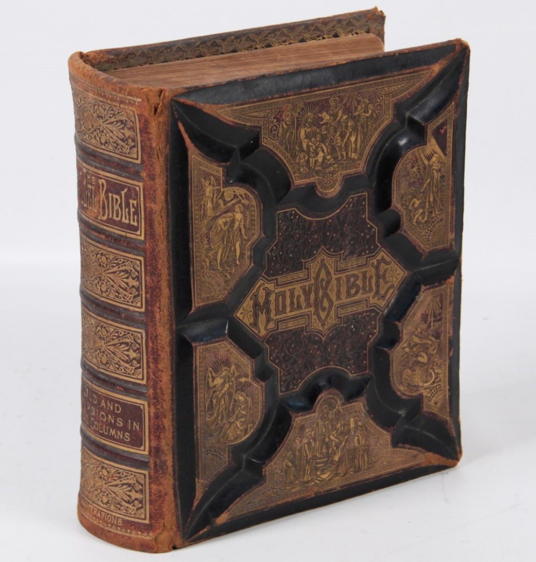 LARGE LEATHER BOUND ILLUSTRATED BIBLE