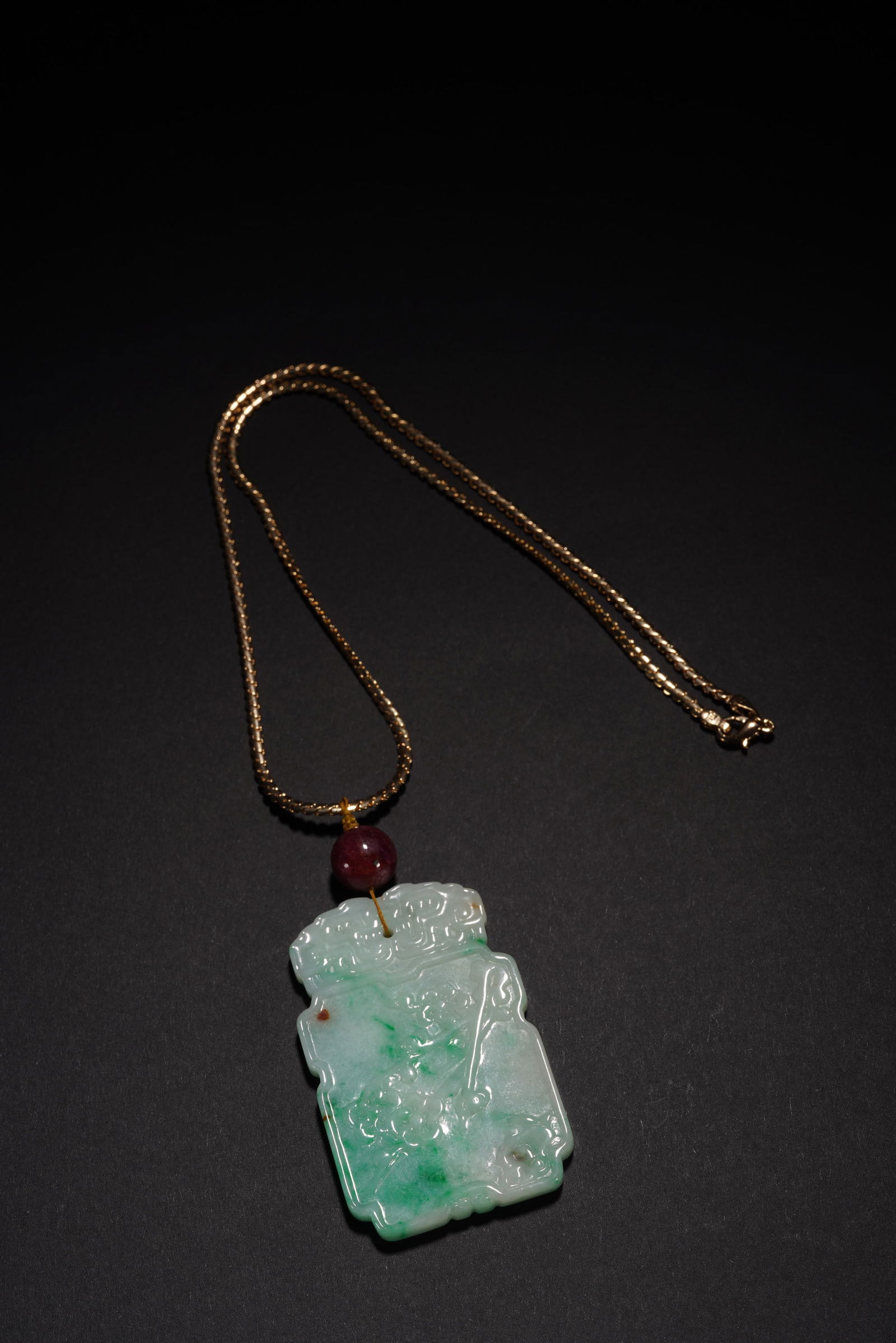 Qing Dynasty Jade Plum Blossom Square Card Auction