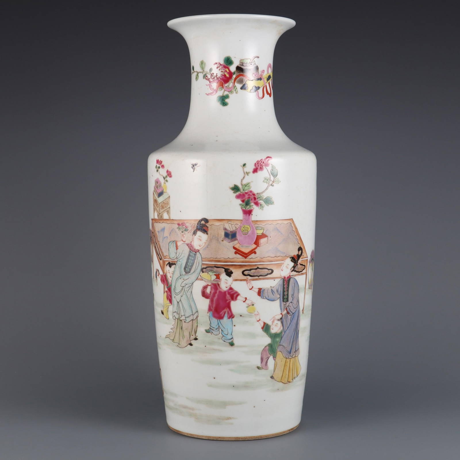 Famille Rose Mom Teaching Kids Story San Niang Jiao Zi Vase With Mark ...