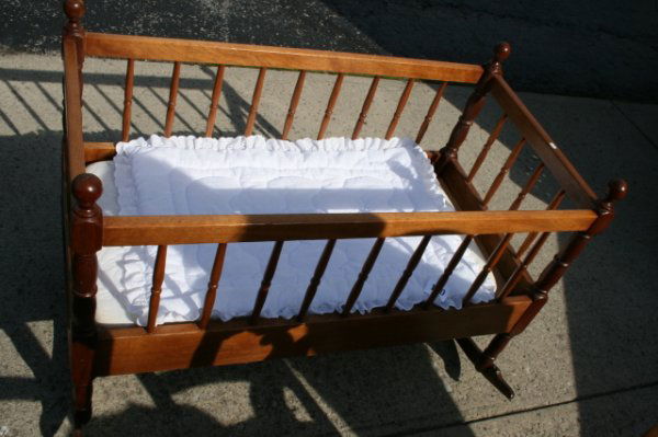 160: Walnut Spindle Baby Cradle