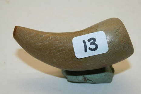 Pipestone Claw Effigy Pipe