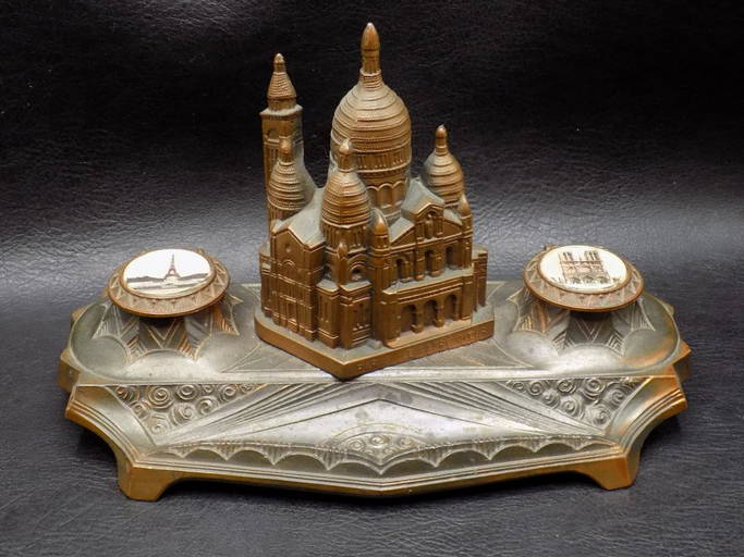 Splendid Antique Inkwell With Scenes Of Paris