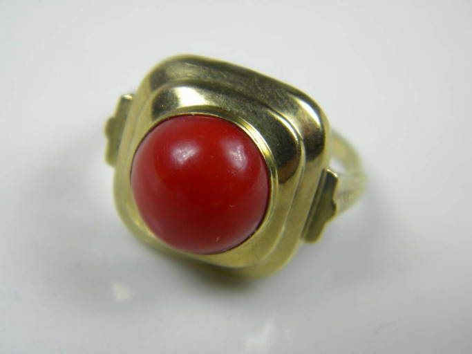 Antique Natural Deep Red Coral Gold Ring
