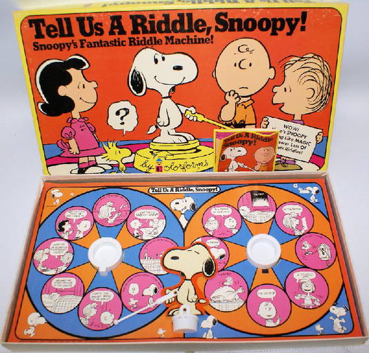 Vintage 1965 TELL US A RIDDLE SNOOPY Riddle Machine - Nov 30, 2014 ...