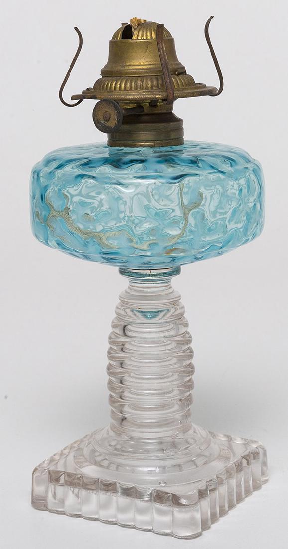 Opalescent Seaweed Oil Lamp