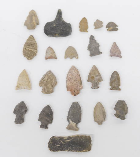 Native American Projectile Points Plus