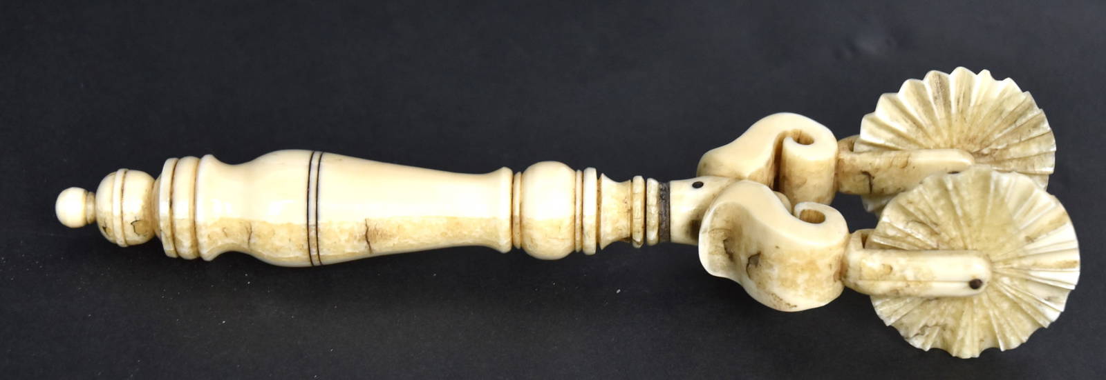 Scrimshaw Jagging Wheel Auction