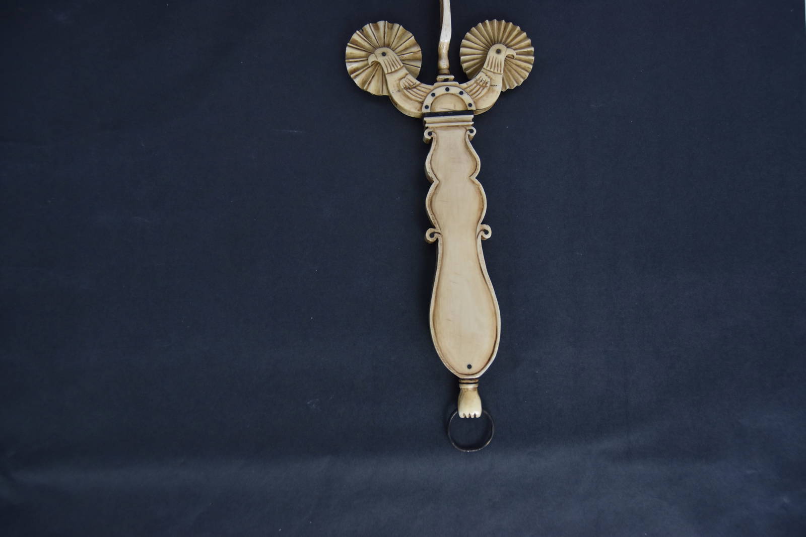 Fine Figural Scrimshaw Jagging Wheel Auction