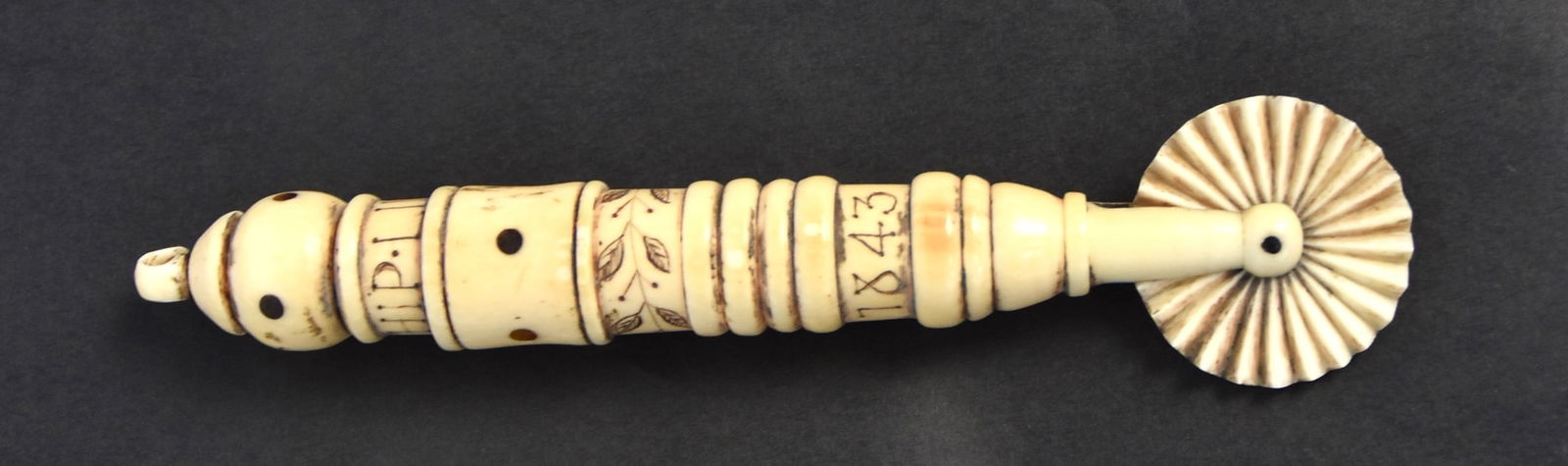 Fine Scrimshaw Jagging Wheel Auction
