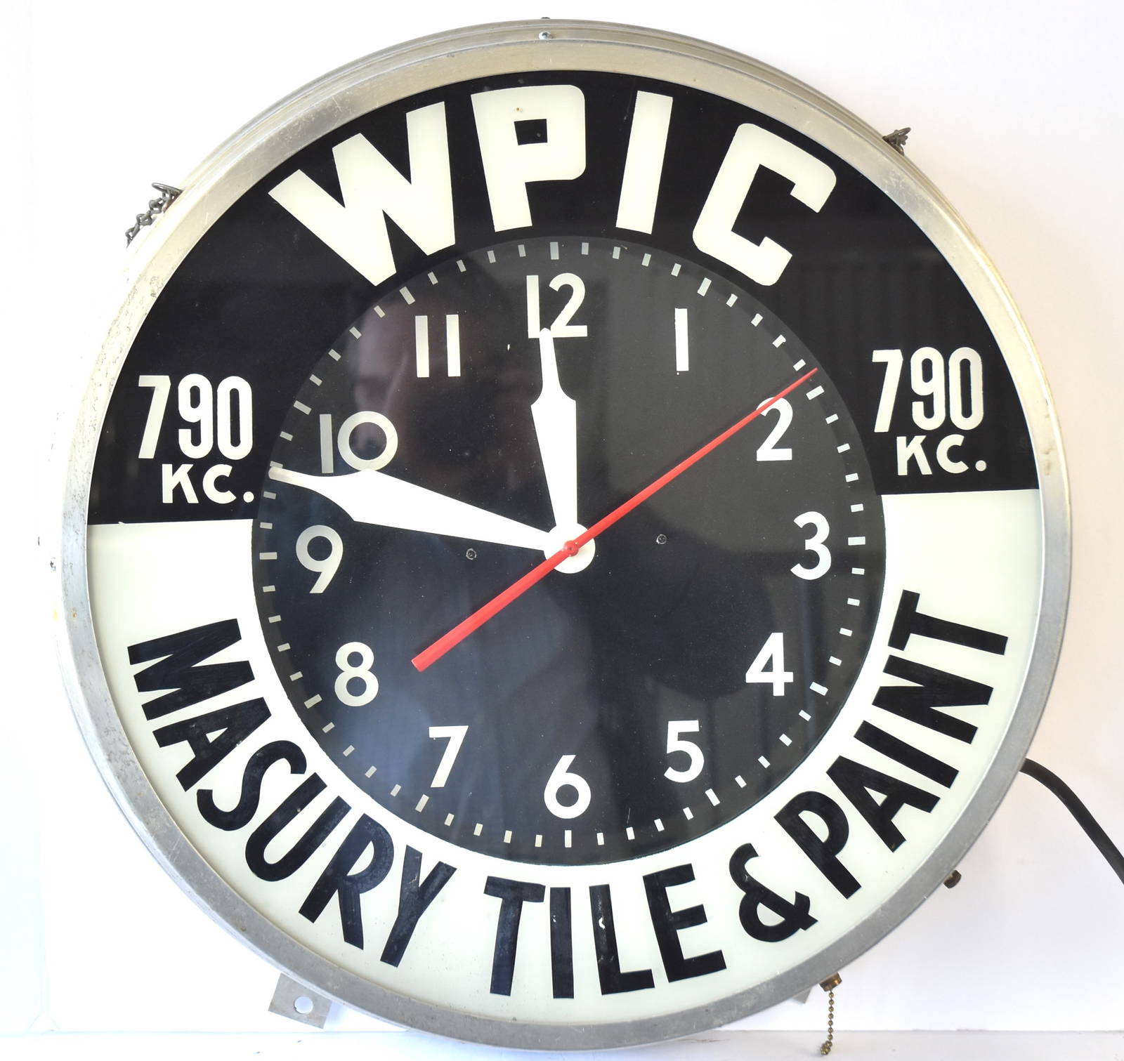 Wpic Masury Tile & Paint Neon Clock Auction