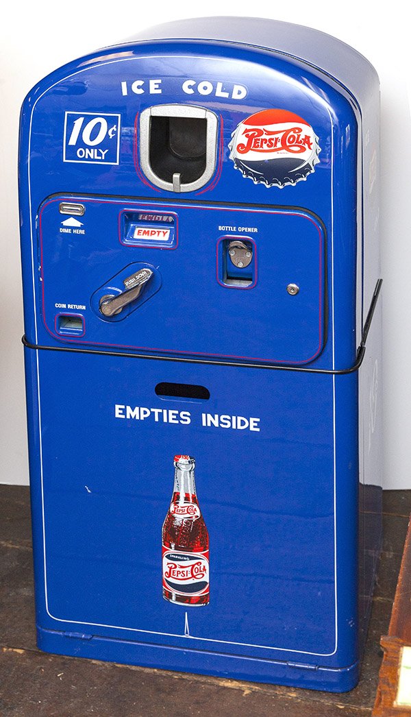 1950's Ten Cent Pepsi Cola Machine