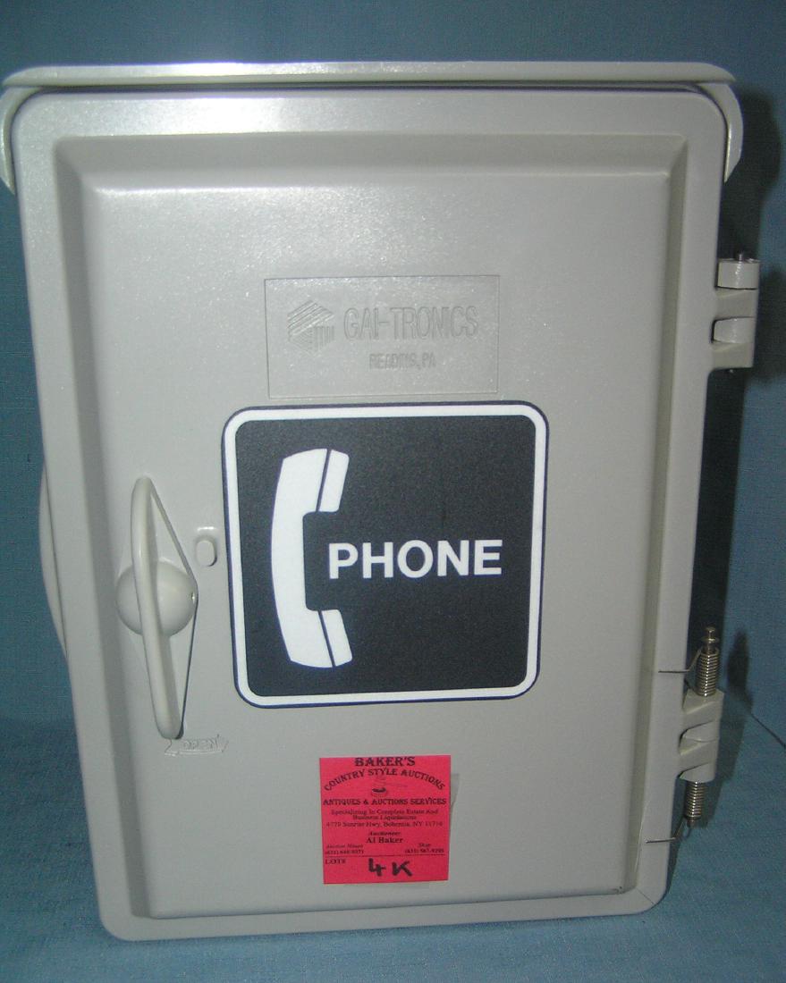 Professional quality outdoor telephone box