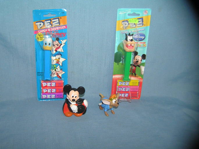 Group of vintage Disney PEZ candy containers and toys - Apr 09, 2020 ...