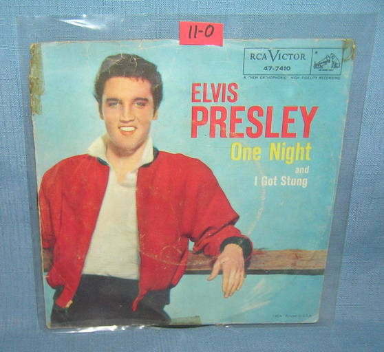 Elvis Presley Early 45 Rpm Record And Picture Sleeve