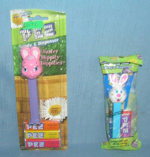 Pair of vintage PEZ Candy containers - Nov 24, 2022 | Baker's Antiques ...
