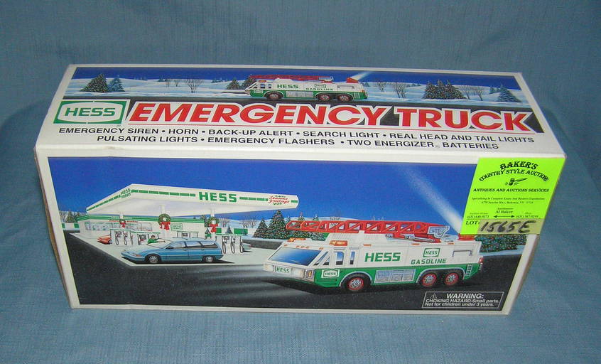 Vintage Hess Emergency Truck with original box (#1565E) on Dec 28, 2022 ...