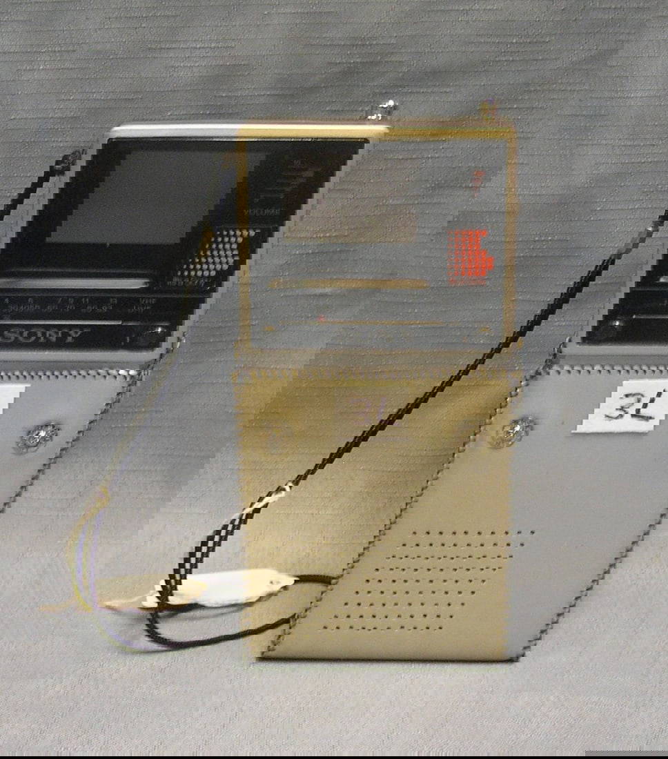 Vintage Sony Watchman Portable Tv Set Auction