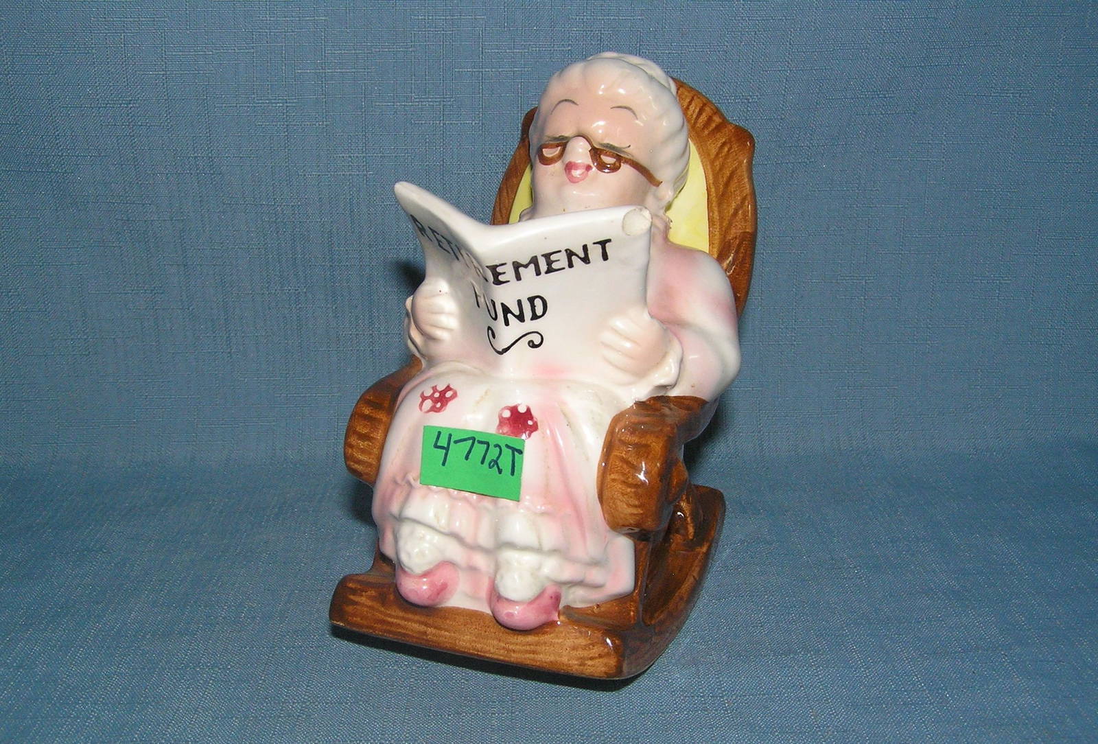 Porcelain Grandma In Rocking Chair Retirement Fund Bank Auction