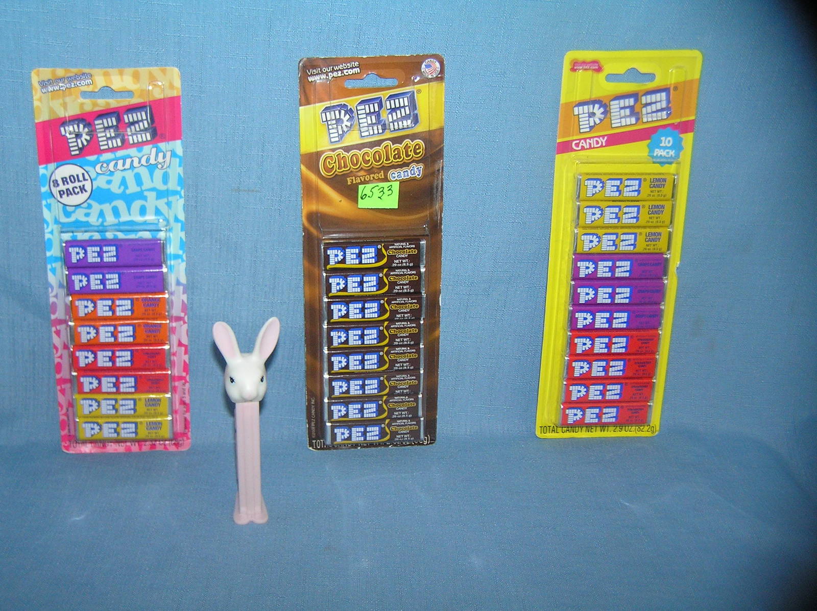 Group Of Vintage Pez Candies And Rabbit Pez Candy Container Auction
