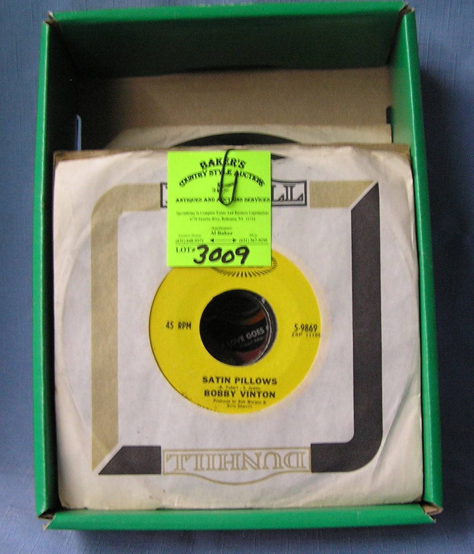Mixed Group Of Vintage 45 Rpm Records Auction