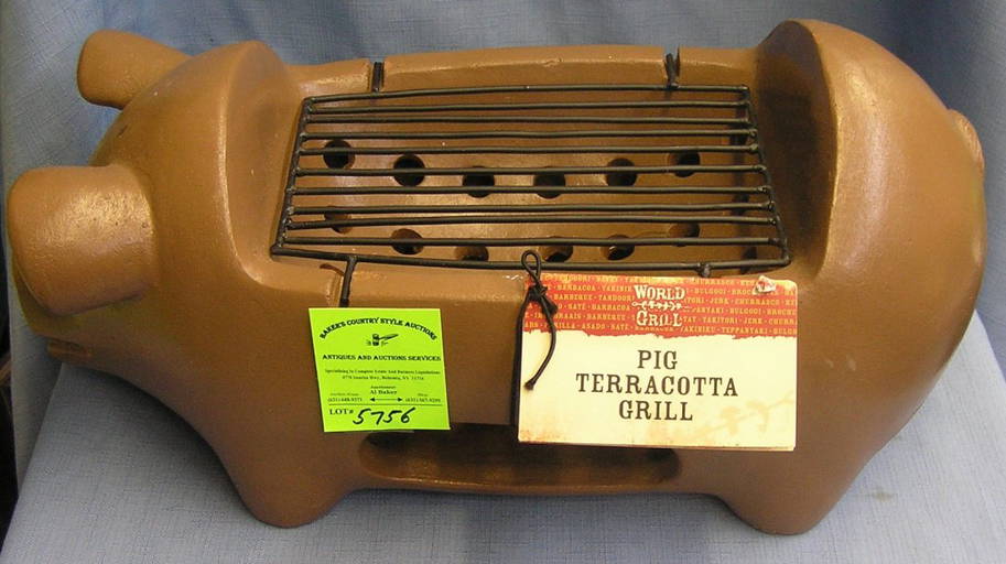 Vintage Terracotta Earthen Ware Figural Pig Bbq Grill