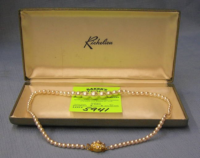 Vintage Richelieu Pearl Necklace In Box