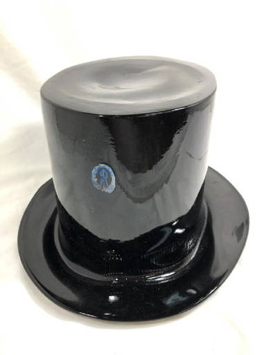 Fantastic Vintage Black Art Glass Top Hat