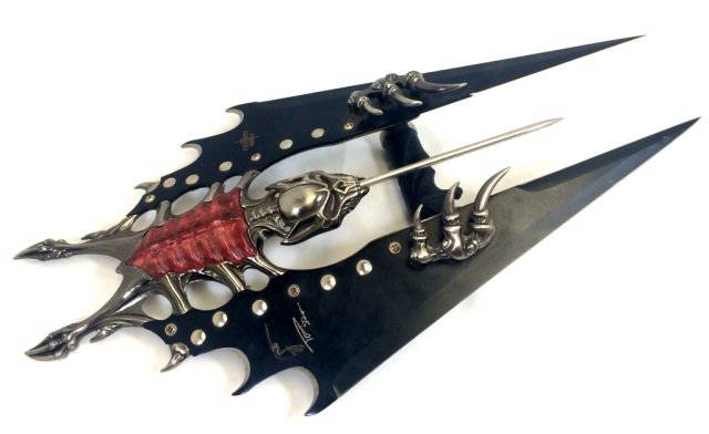 Rare Signed Tommy Designs Fantasy Wrist Dagger