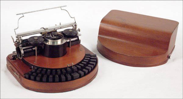 Hammond Model 1 Typewriter.