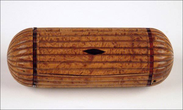 Laurencekirk Musical Snuff Box With Watch.