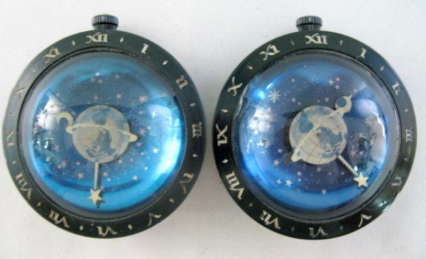 13: 2 Westclox Celestial Astronomical Desk Clocks