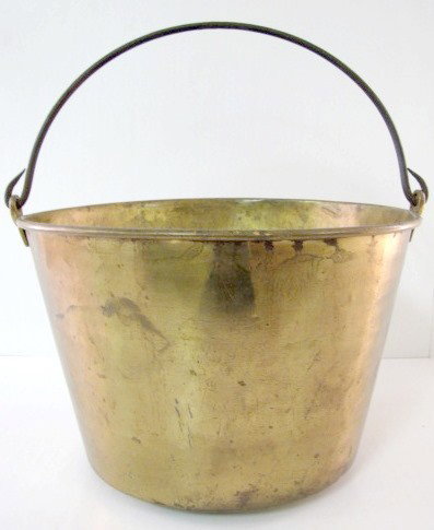 278: Waterbury Brass Co. Spun Brass Bucket