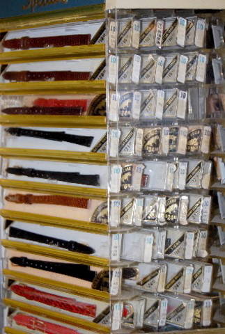 Speidel Watch Band Display Case For Ladies