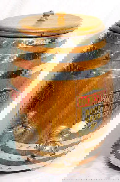 210: Oak Rochester Root Beer Barrel NR - Nov 13, 2005 | Tom Harris ...