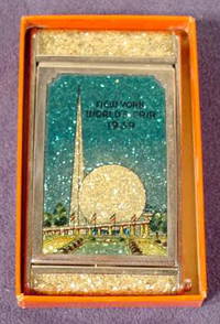 Girey 1939 World's Fair Compact with Box NR - May 23, 2006 | Tom Harris ...