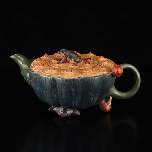 Chinese Yixing Zisha Clay Teapot Lotus Pod & Frog
