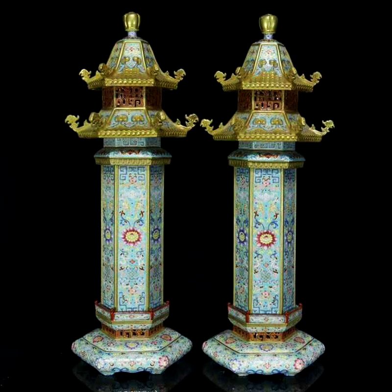 Quan Rong Gallery - Chinese Art Auction