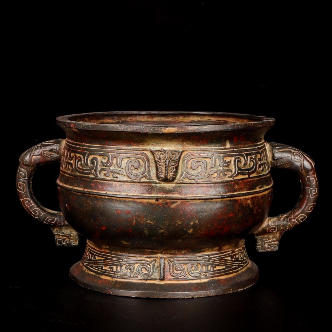 Vintage Chinese Bronze Double Ears Food Pot Gui