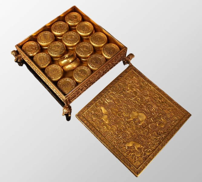 Chinese Art Auction on Jul 30, 2023 by Quan Rong Gallery in NJ