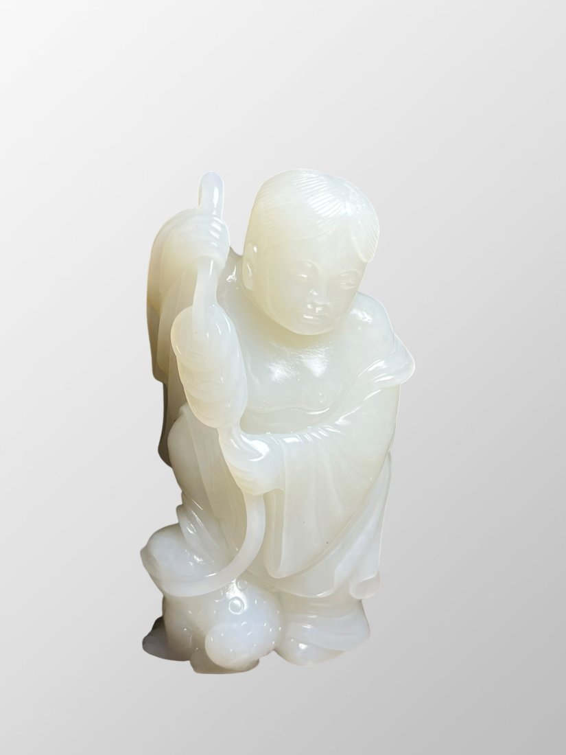 Chinese Qing Dynasty Hetian Jade Liuhai Taolism Deity & Toad Statue Auction