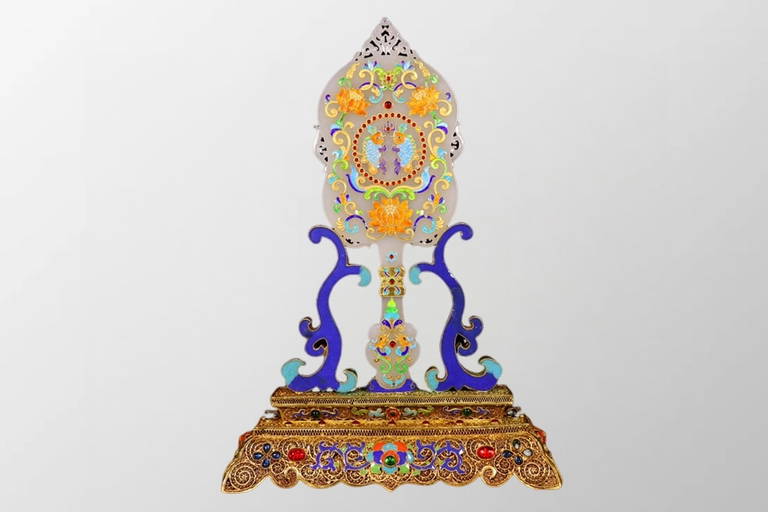 Chinese Art Auction on Aug 11, 2024 by Quan Rong Gallery in NJ