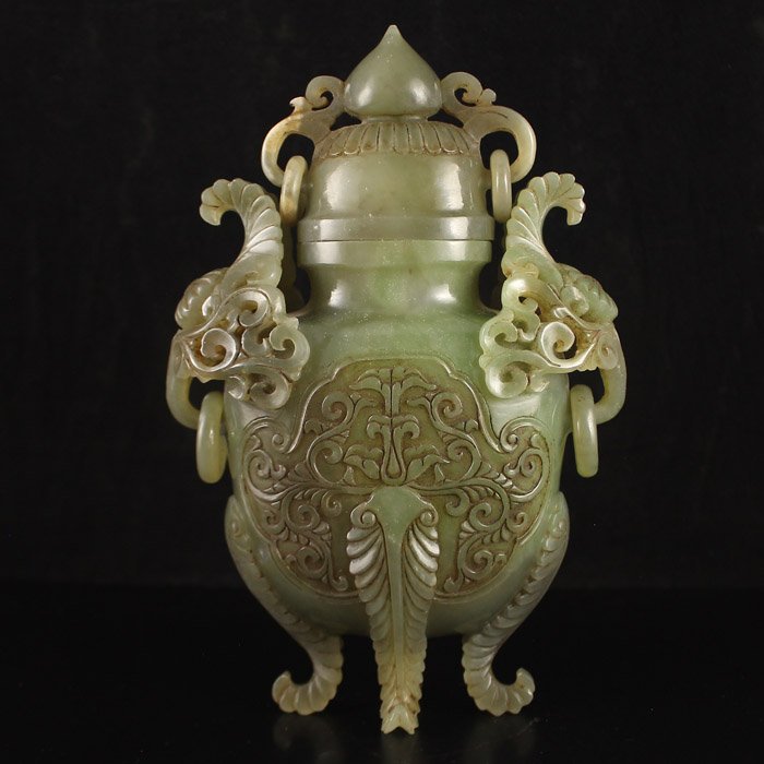 Quan Rong Gallery - Chinese Art Auction