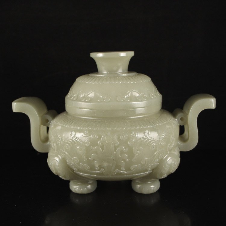 Quan Rong Gallery - Chinese Art Auction