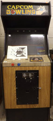 CAPCOM Bowling Arcade Game made in 1988 by P & P - Mar 29, 2014 ...